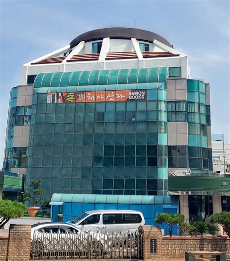 포토샵 누끼 이미지 합성 사진보정 모델보정 크몽