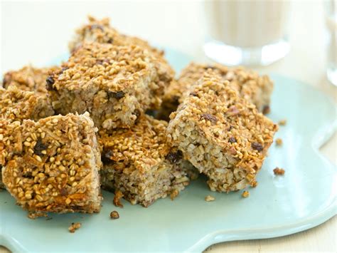 Apple Cinnamon Oat Bars Recipe Vegan Girls Guide