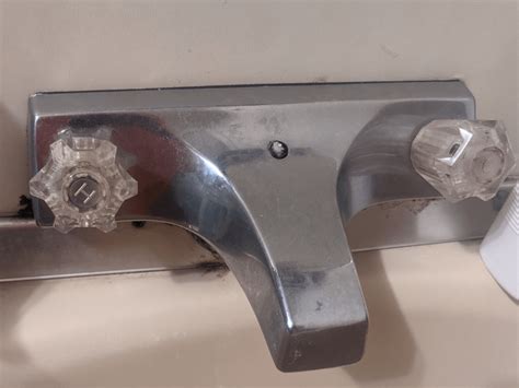 Replacing Diverter Stem R Fixit