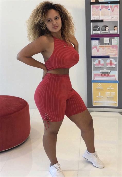 Pin De Johnstill En Pamela Alexandra Mujeres Chicas Bonitas Chicas