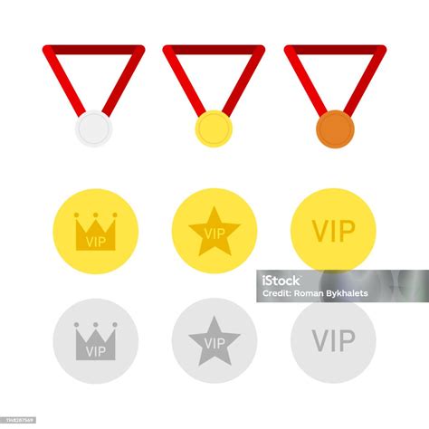 메달의 집합과 흰색 배경에 고립 된 황금과 은색 Vip 동전을 설정 합니다 개체 그룹에 대한 스톡 벡터 아트 및 기타 이미지