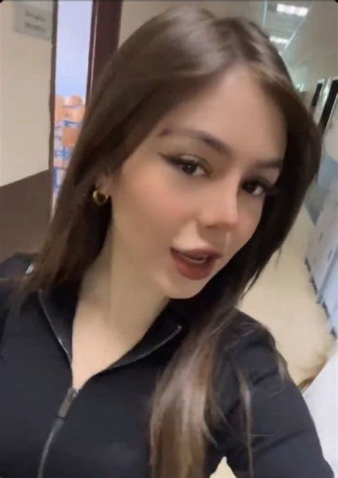 بنات كتير حلوين