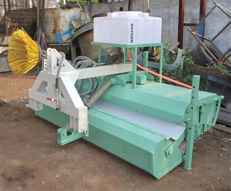 Road Broom Machine At Rs 148000 In Mehsana Id 2854714999355