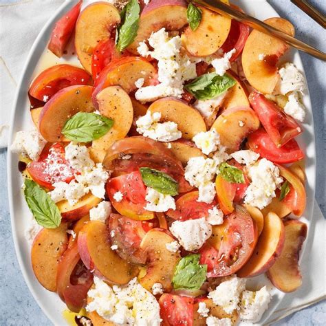 Peach Caprese Salad Recipe