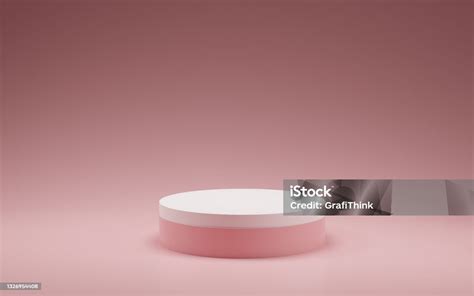 분홍색 배경에 분홍색과 흰색 실린더 연단연단 기하학적으로 추상적 인 최소 장면 화장품 프리젠 테이션을 보여주는 장면 쇼케이스 숍