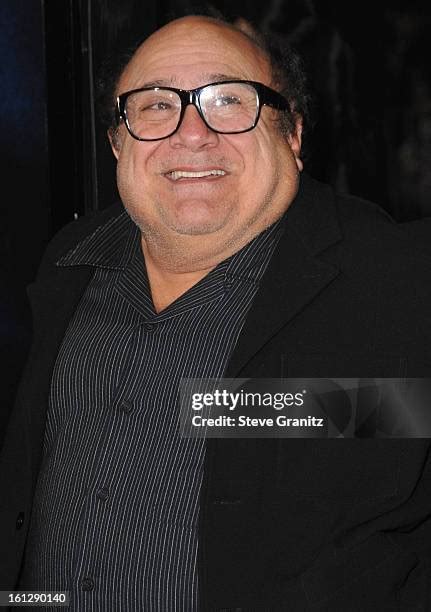 Avatar Glasses Photos And Premium High Res Pictures Getty Images