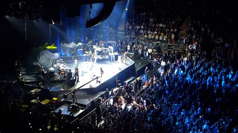 Bruno Mars Concert Pharrell Williams Happy Youtube