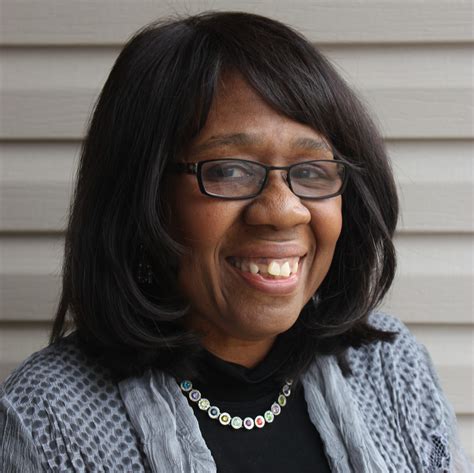 Shira Roth
