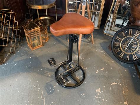 New Boxed Vintage Retro Bicycle Pedal Stool In Tan Leather Approx 76cm