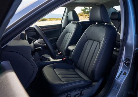 2022 Volkswagen Passat 231 Interior Photos Us News