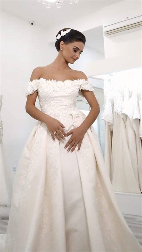 საქორწილო კაბები დიზაინი და შეკერვა Facebook