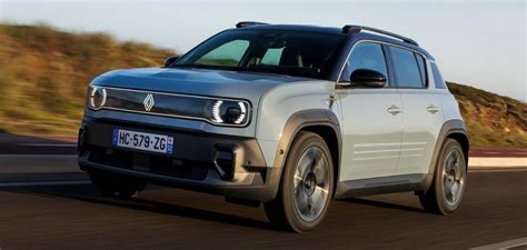 Новый Renault 4 E-Tech показали на фото - цена Рено 4 электро | OBOZ.UA