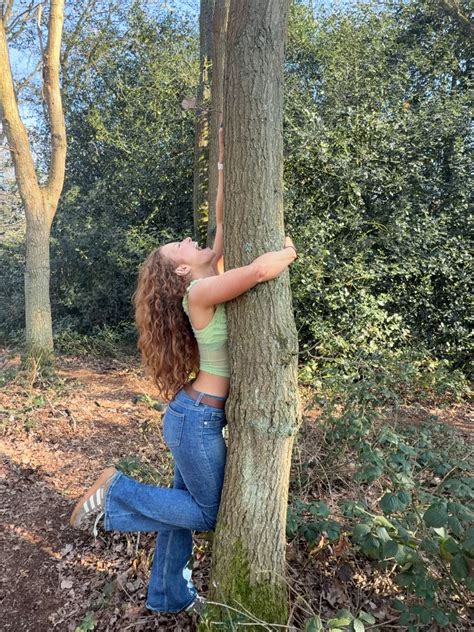 Phoebe Ginger Instagram Photos 03 04 2026 Hawtcelebs