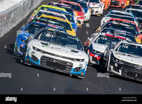 Hampton Ga Usa 20th Mar 2022 Justin Haley Race For Position For