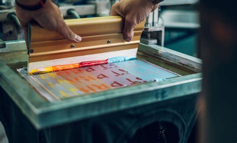Silkscreen Printing Guide For Unique Packaging Solutions