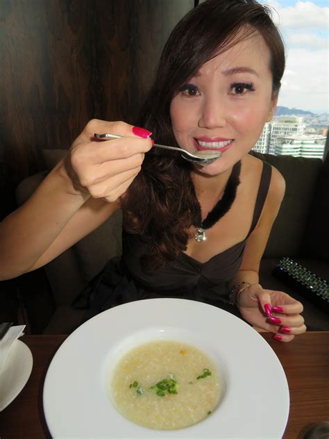 Kee Hua Chee Live Sex Goddess Corinna Tan Treated Her Living Divinity