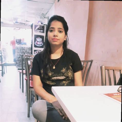 Nisha Jha Graphic Designer Web Designer Freelance Linkedin