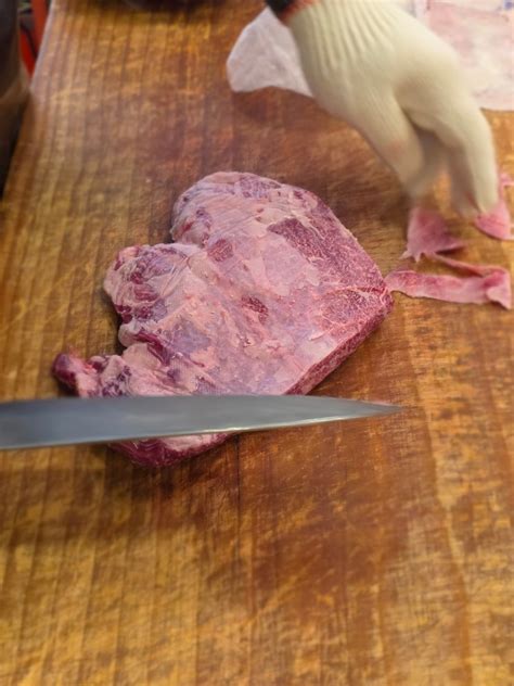 🥩 성남 단대오거리역 3번 출구 앞 정육식당에서 직접 손질한 1 한우 꽃갈비살 공개 네이버 블로그