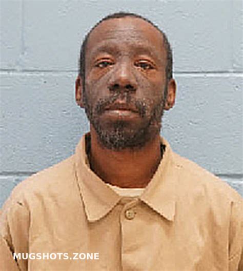 Walter Jamar Avery 06072023 Lee County Mugshots Zone