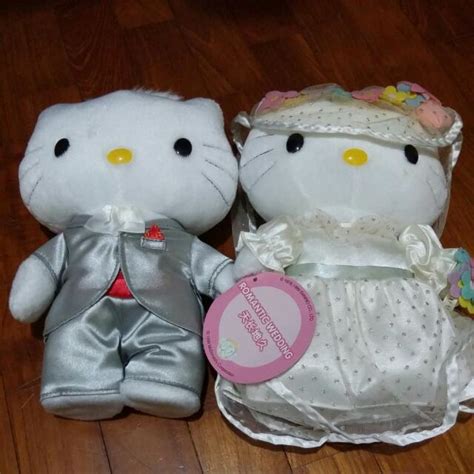Limited Edition Mcdonalds Hello Kitty Wedding Series Romantic