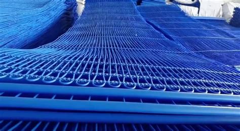 Cooling System For Capillary Tube Mats