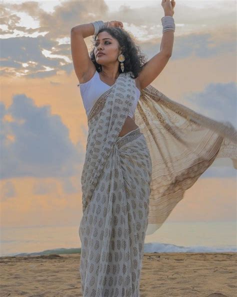 Pin By Rupa Sabar On Bhabhi Beautiful Indian Actress Beautiful Women