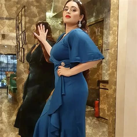 Bebika Dhurve Bio Age Net Worth Instagram Aflence Marketing
