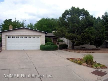 2930 Kentucky St Ne Albuquerque Nm 87110 House Rental In