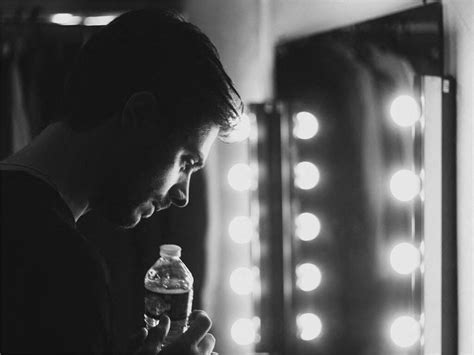 Thierry Collot On Linkedin Le Mans Le Comédien Simon Collot Sur Les Planches à Paris Un