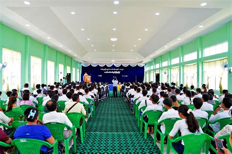 မကွေးတိုင်းဒေသကြီးဝန်ကြီးချုပ် ဦးတင့်လွင် အစိုးရနည်းပညာအထက်တန်းကျောင်း