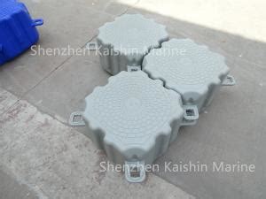 Modular HDPE Floating Cube Dock Plastic Floating Walkway Pontoon Bridge For Yacht Boat Ship
