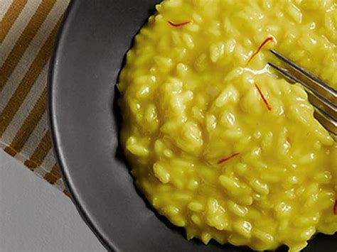 РИЗОТО МИЛАНЕЗЕ София Милано