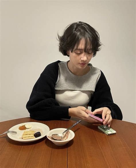 Pin De Htts Cutelove Em ۵ 𝘼𝙘𝙩𝙧𝙚𝙨𝙨 ۵ Atrizes Cortes Cabelo