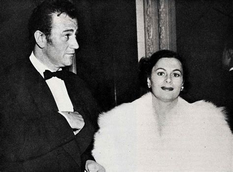 Secrets Behind Hollywood Heartbreaks—john Wayne And Chata Wayne Vintage