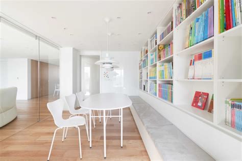 잠실 파크리오 아파트 Tv 없는 거실 인테리어 맞춤 전면책장 월플렉스 블라인드 독특한 소파 배치로 완성 네이버 블로그