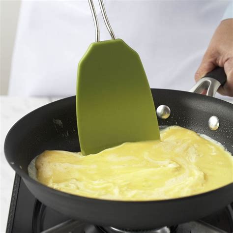 How To Make An Omelet Steps And Tips Incredible Egg Omlet Recipes