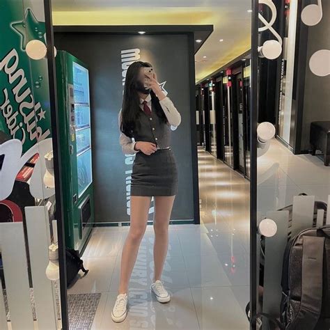 교복 스타일에 있는 sy l님의 핀 교복 스타일 여자 교복 교복 패션