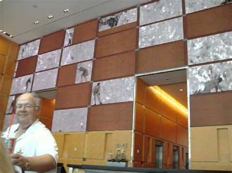Giant Wall Screen Comcast Center Philadelphia Pa Youtube