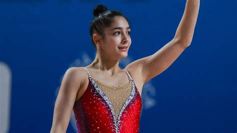 Sofia Raffaeli Oro E Bronzo In Bulgaria