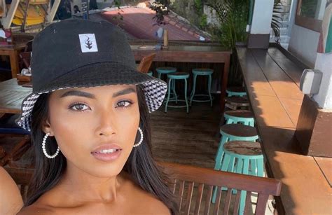 Tita Sahara The Balinese Beauty Taking Over Social Media 🌺📱 Pachn