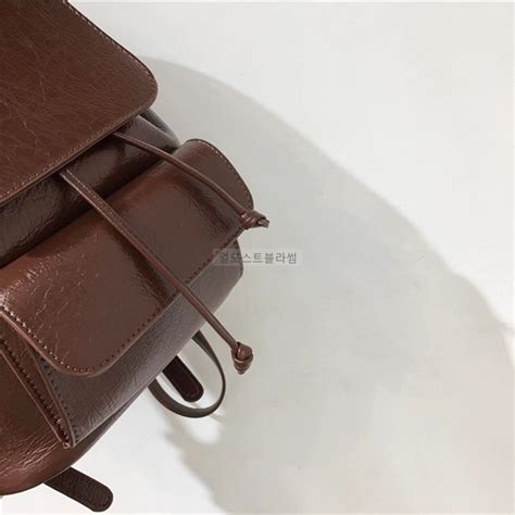 크랙 비건 레더 포켓 미니 패션 여성 백팩 가방 블랙 브라운 아이보리