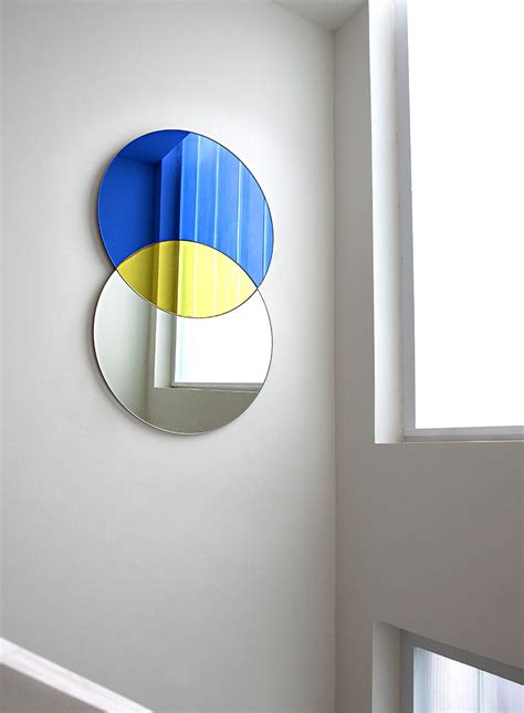 กระจกเงาดีไซน์ Eclipse Glass Is Good