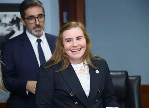 Yara Lins Santos é Eleita Presidente Do Tce Am Para Biênio 2024 2025