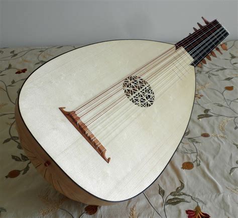 Buying A Lute Renaissance Lutes