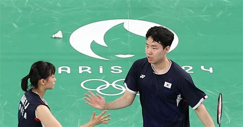 배드민턴 혼복 은메달 확보 준결승서 한국 팀 간 맞대결 조선비즈