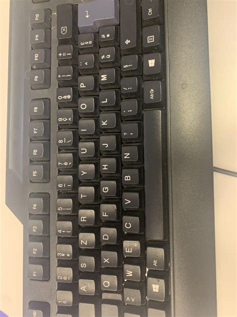 The Keyboard Layout At My School Rmidlyinfuriating