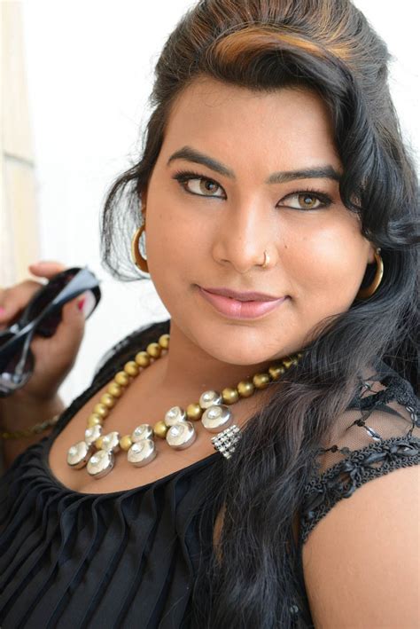 Sushmitha Latest Hot Stills Tollywoodkollywood Movie Wallpapersworking Stills Rahasyam9