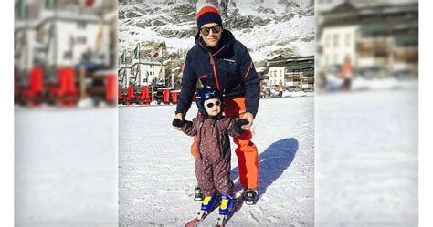 Малка принцеса яхна ските