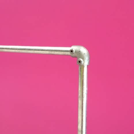 Freestanding Scaffolding Clothes Rail