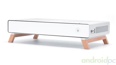 Taku Una Caja Itx Con Diseño Horizontal Y Patas De Madera